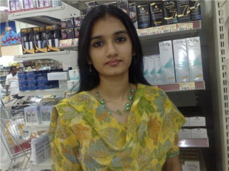 Pakistani Girl pic Album | Maham Pari