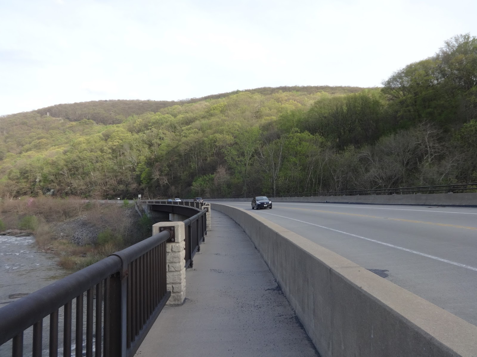 Appalachian Trail Section hiking: Snickers Gap to Harper's Ferry, Virginia