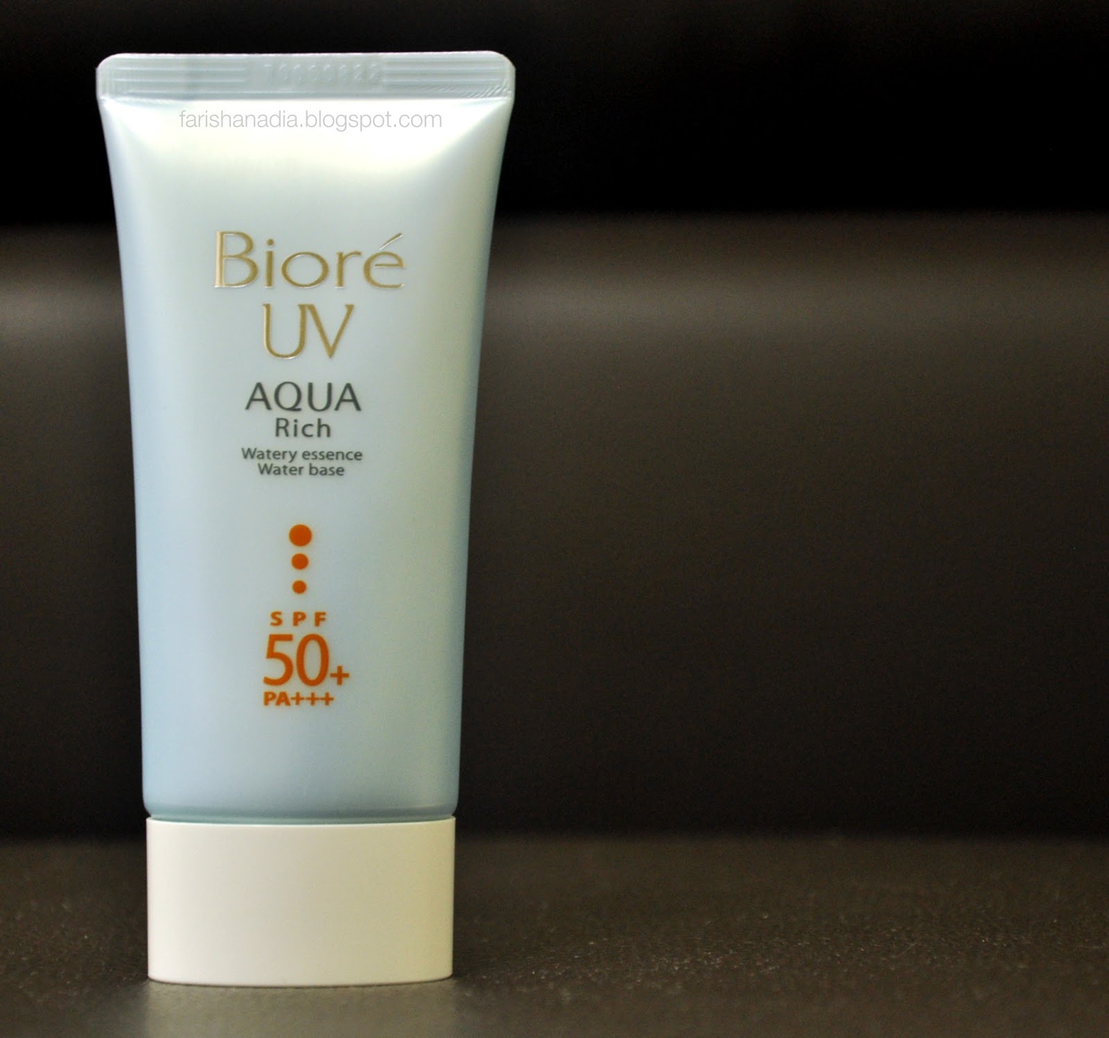 Review: Biore UV Aqua Rich Watery Essence SPF 50+ PA+++ - Farisha Nadia