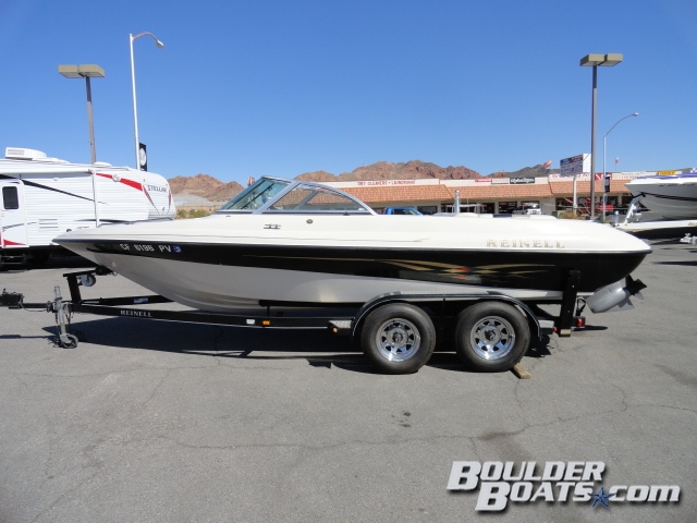 Boulder Boats Blog: 2002 Reinell 205