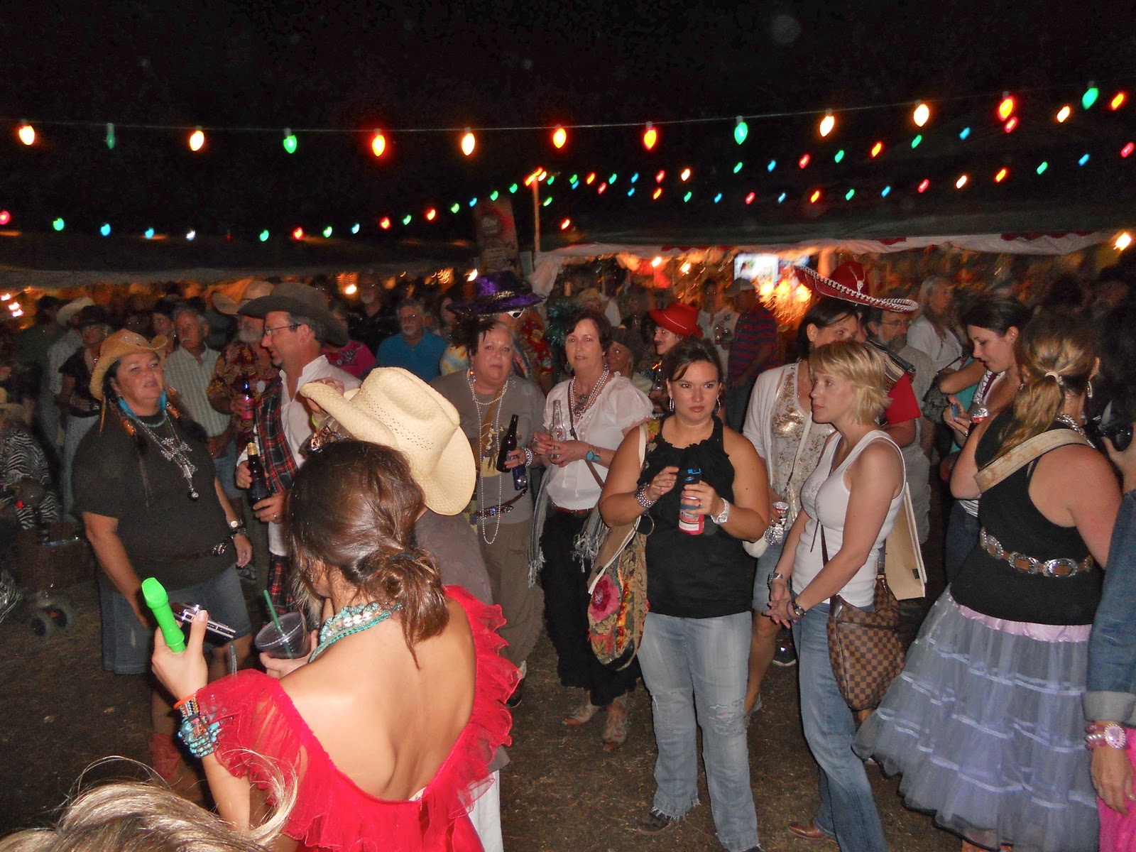 Lillys Lace: Junk Gypsy Prom! Yep, those goofy costumes were my idea!