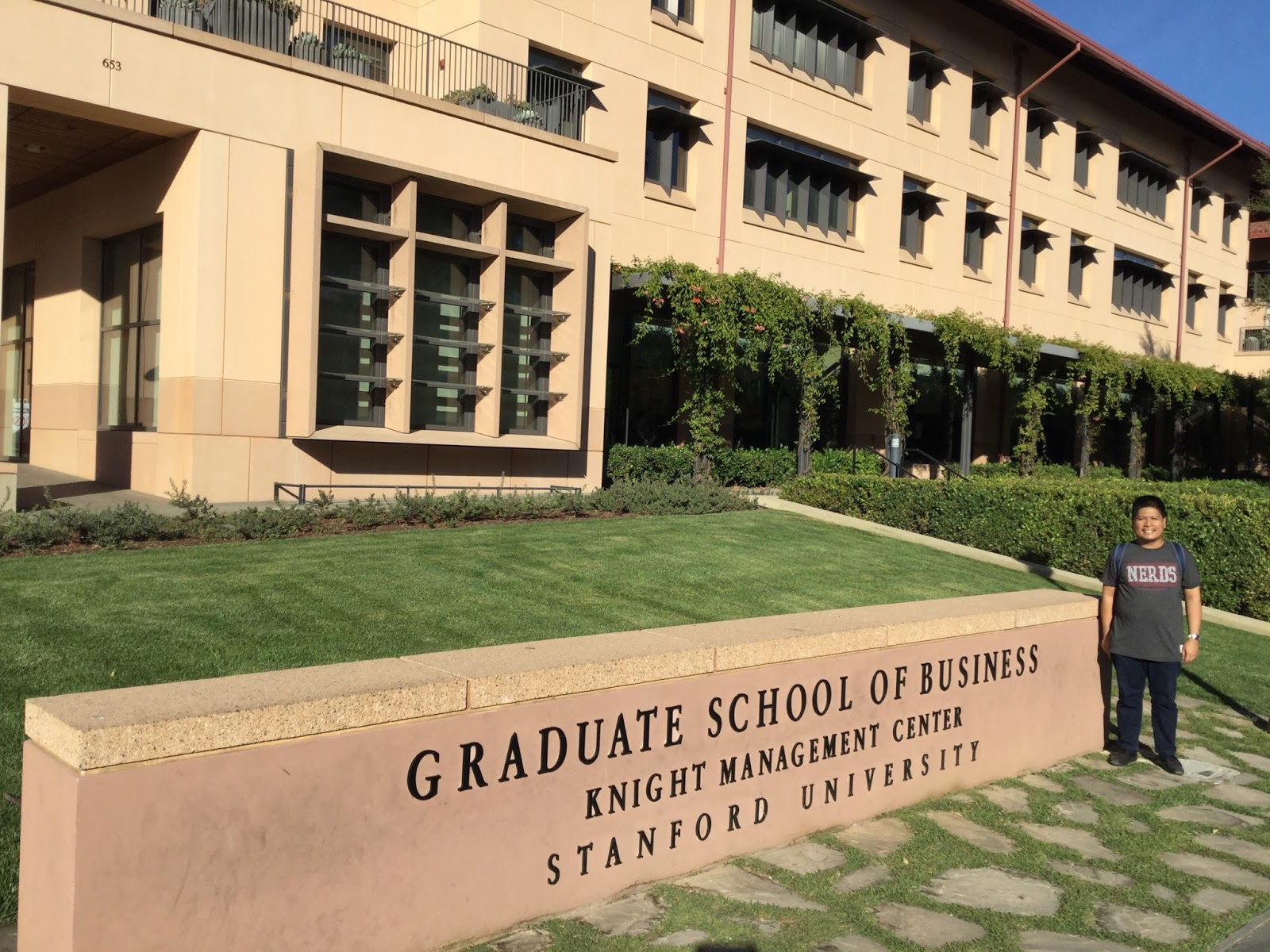 Stanford University: A Shinning Pearl on the Great West Coast