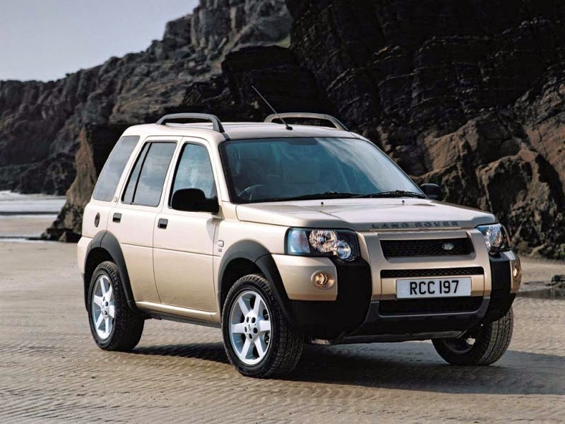 2014 Land Rover Freelander 2 screensaver