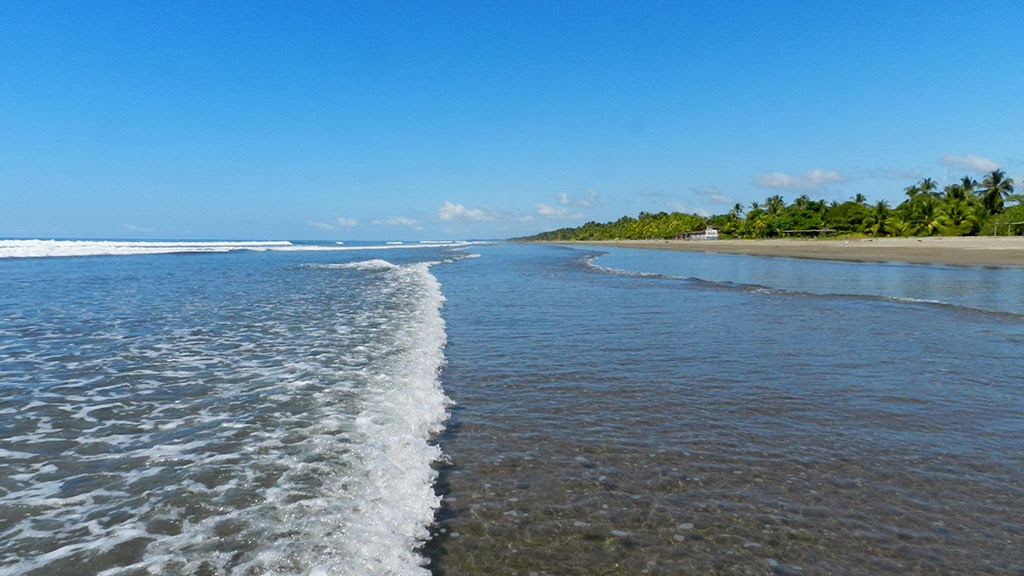 Get the road to Panama: Playa Las Lajas - Boca Brava - David