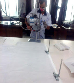 What’s are The Fabric Cutter Jobs Description? - Garmentspedia