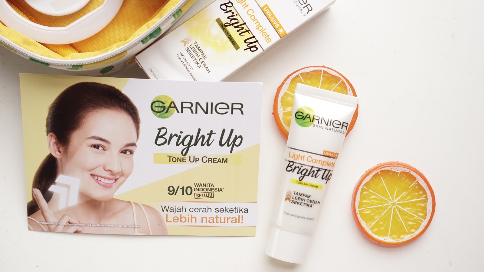 Garnier - Light Complete Bright Up Tone Up cream - Stevie Wong