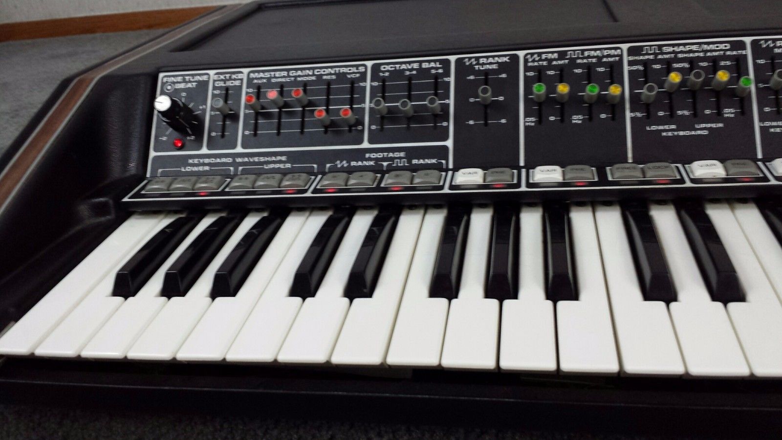 MATRIXSYNTH: Moog Polymoog Synthesizer Model 203A SN 3294