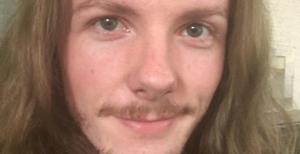 Expreso a Neptuno: El Chamuyero del Año: Vida y ¿Obra? de Jered Threatin