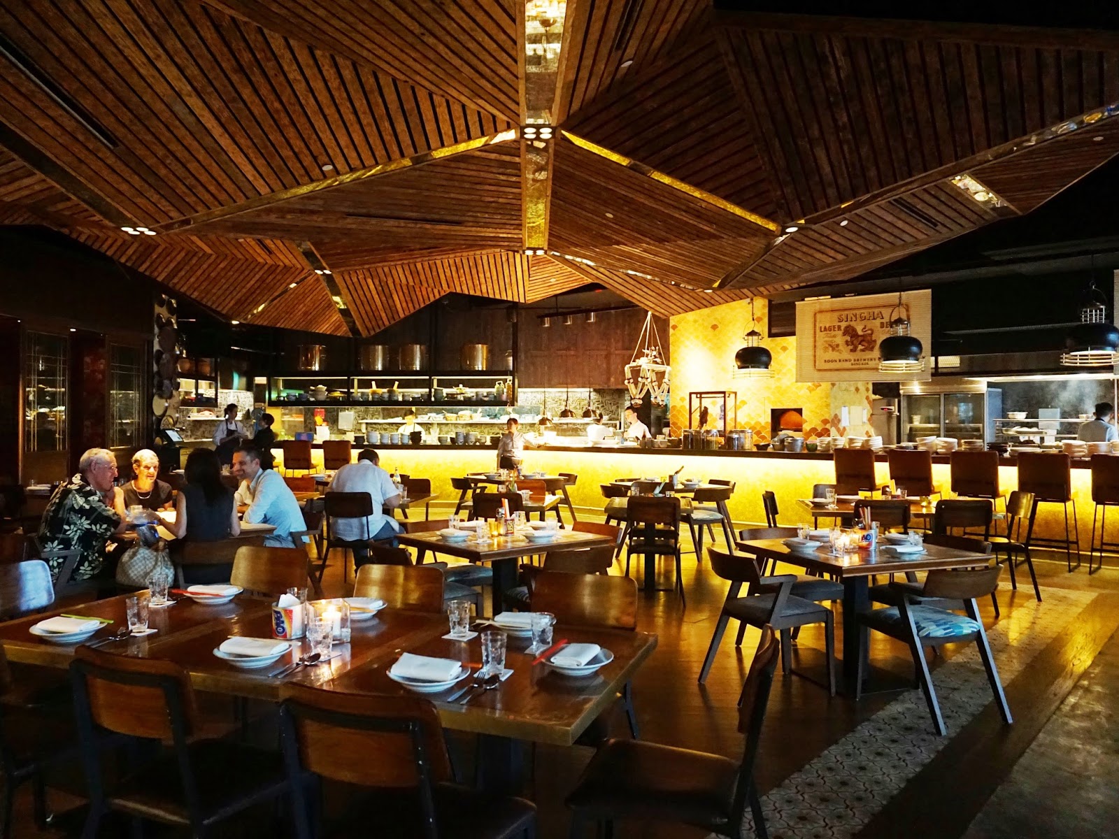 PinkyPiggu: Long Chim Singapore @ MBS ~ Celebrity Chef David Thompson's ...