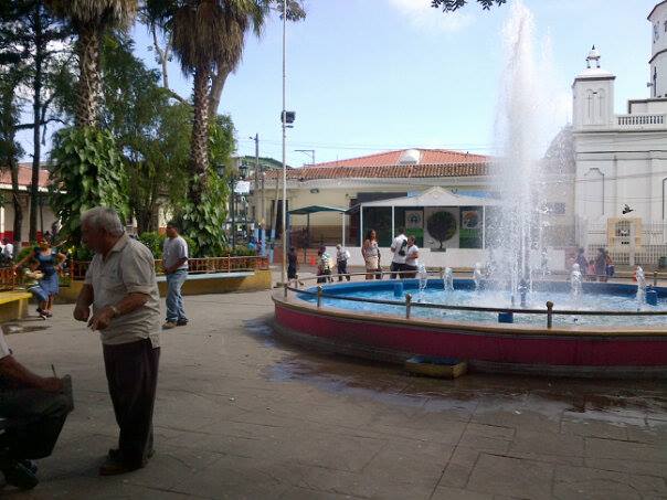 COJUTEPEQUE: Cojutepeque pequeño pero grande de Corazón