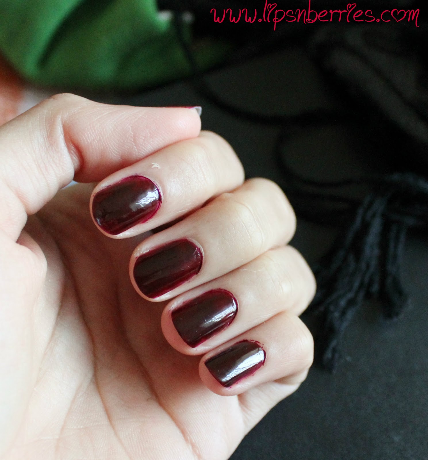Max Factor Nailfinity- 900 Ruby Fruit- NOTD + Review! | LIPS n BERRIES
