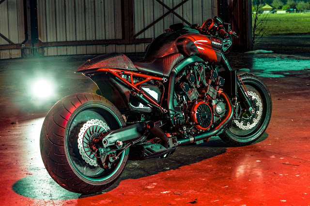 V Max 1700 Fast Ruby - RocketGarage - Cafe Racer Magazine