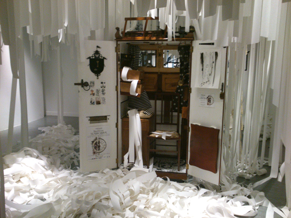 Hazel Evans Artist Inspire 52