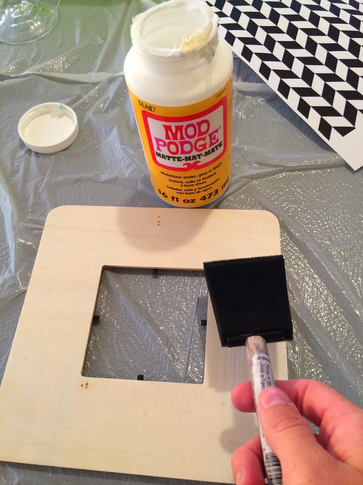 Dyeing to Make: Mod Podge Dyed Frame