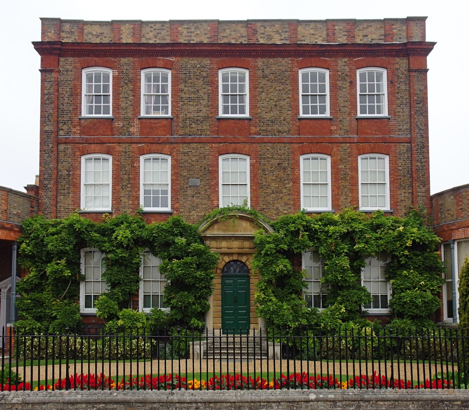 "By Stargoose And Hanglands": Peckover House And Garden