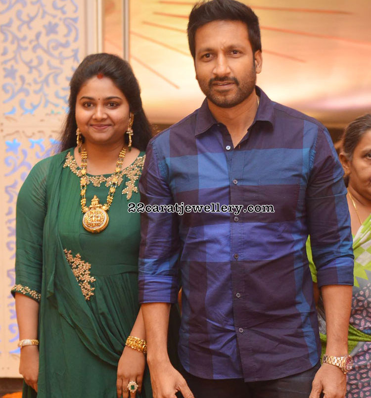 Actor Gopichand Wife