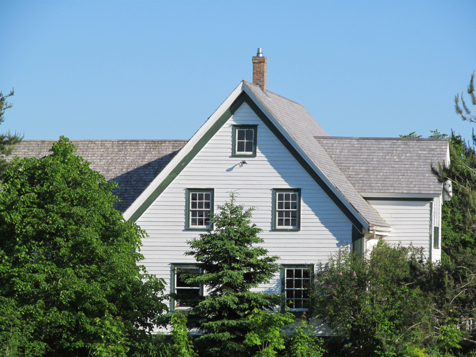 P.E.I. Heritage Buildings: Rogers House at Scales Pond