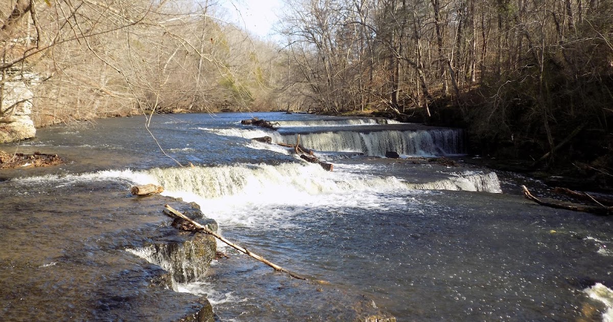 Hiking Tennessee: Old Stone Fort Archaeological Site