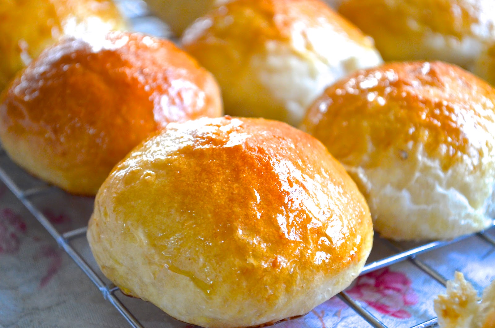 Wendy'S Small Small World: The Yam Affair - Yam Bread & Yam Mantou