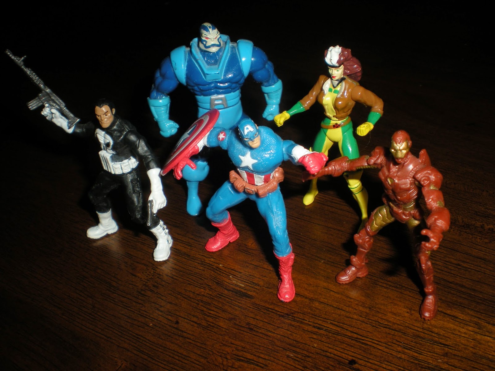 .5 .Points .and .Proud!: Marvel Miniature Figures