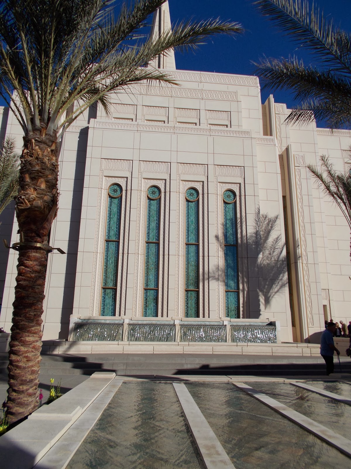 Little Mormon Mommy: Our visit to the Gilbert Temple