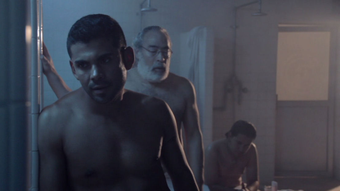 25 Days of Gays: 4 Moons (2014) ~ DC's Men of the Moment