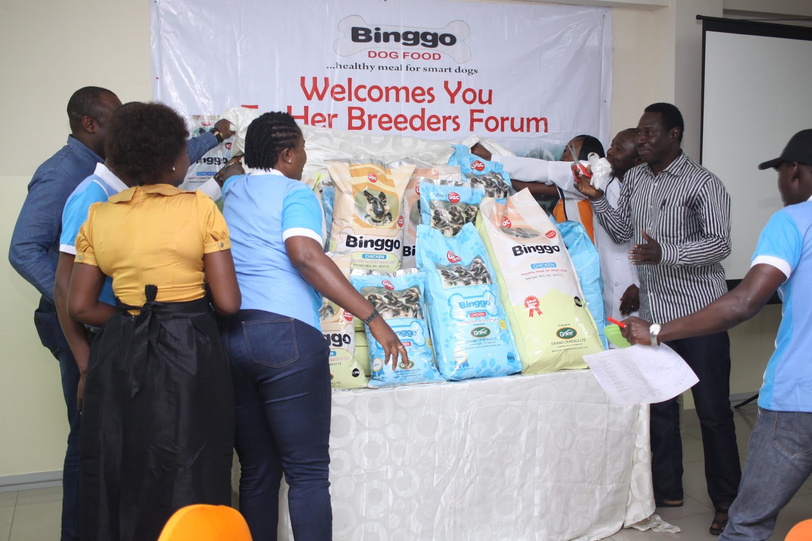 Binggo Dog Food launches in new attractive packaging …. Unveils new ...