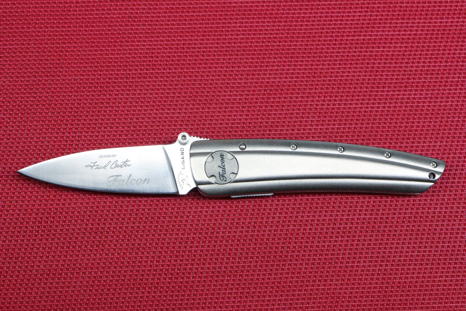 ARMAS BLANCAS 66: - GIGAND FALCON