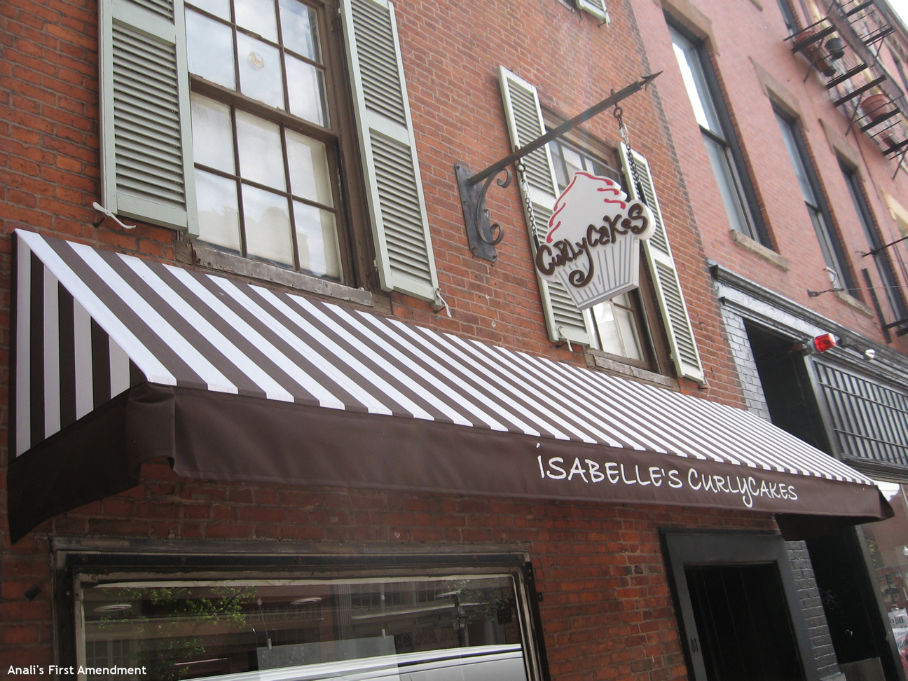 Isabelle's CurlyCakes + Todd English