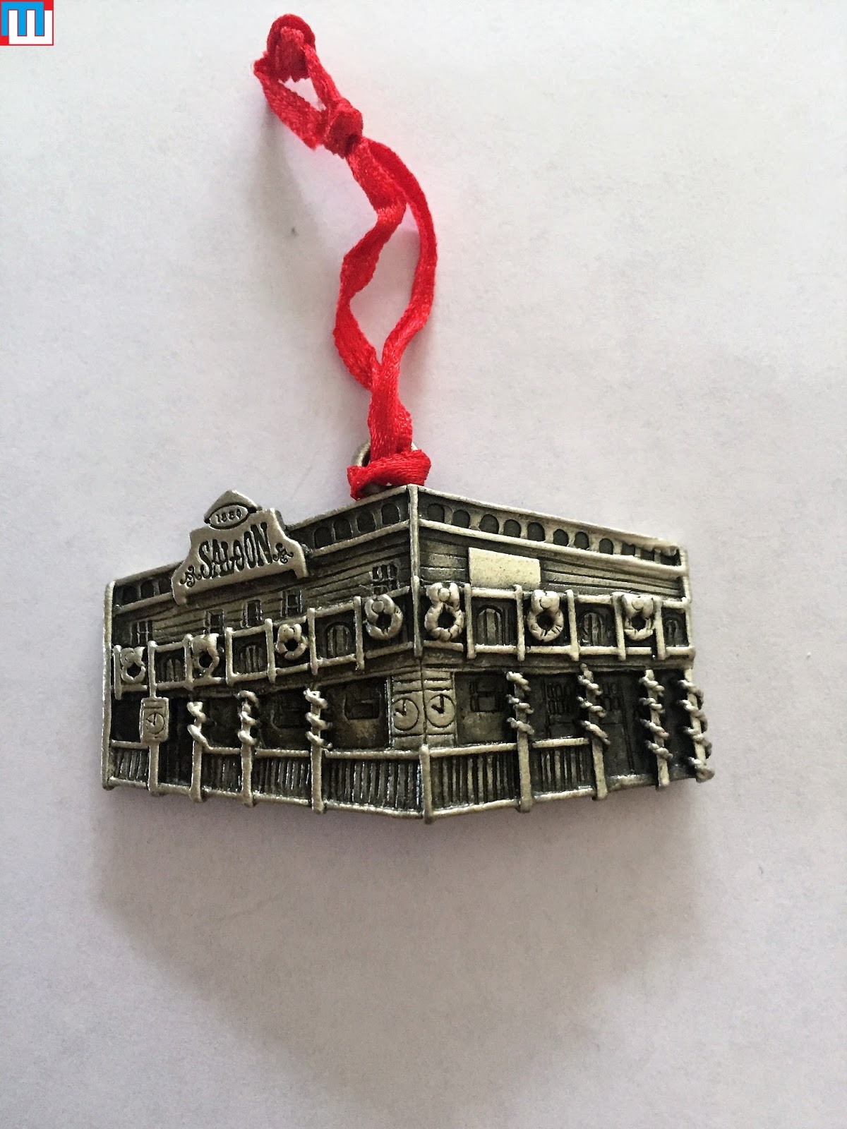 MidwestInfoGuide: Season Pass Ornaments (SDC)