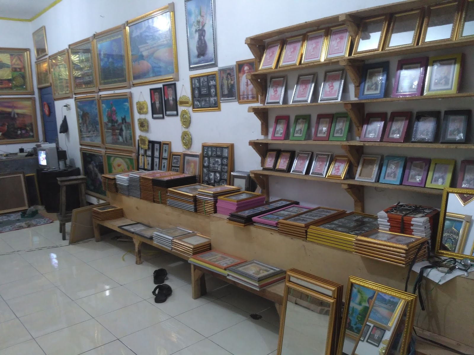 Daftar Harga Frame / Bingkai Foto dan Kaligrafi