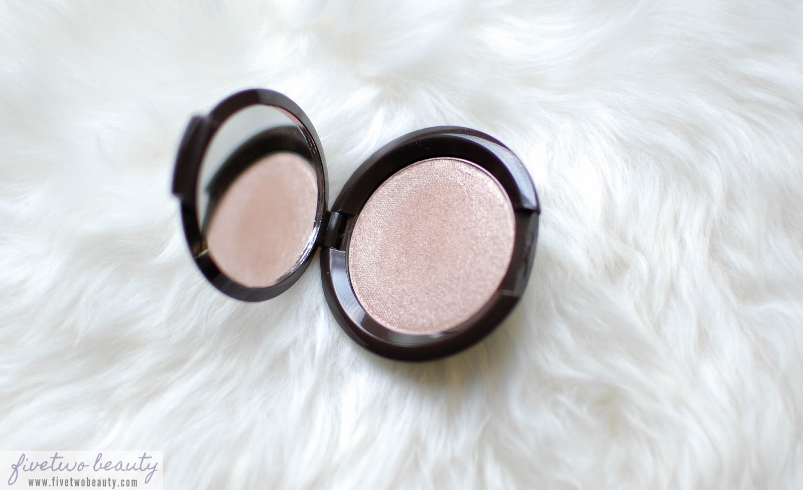 fivetwo beauty: BECCA Shimmering Skin Perfector Opal Glow On The Go