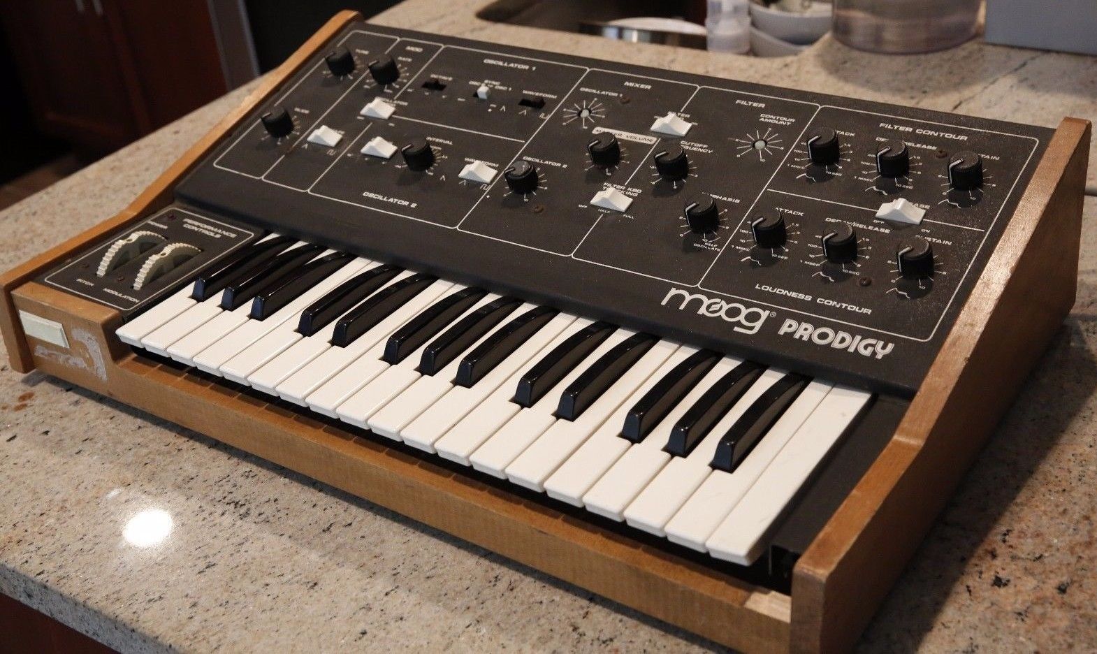 MATRIXSYNTH: Moog Prodigy 336A Analog Monophonic Synthesizer SN 2975