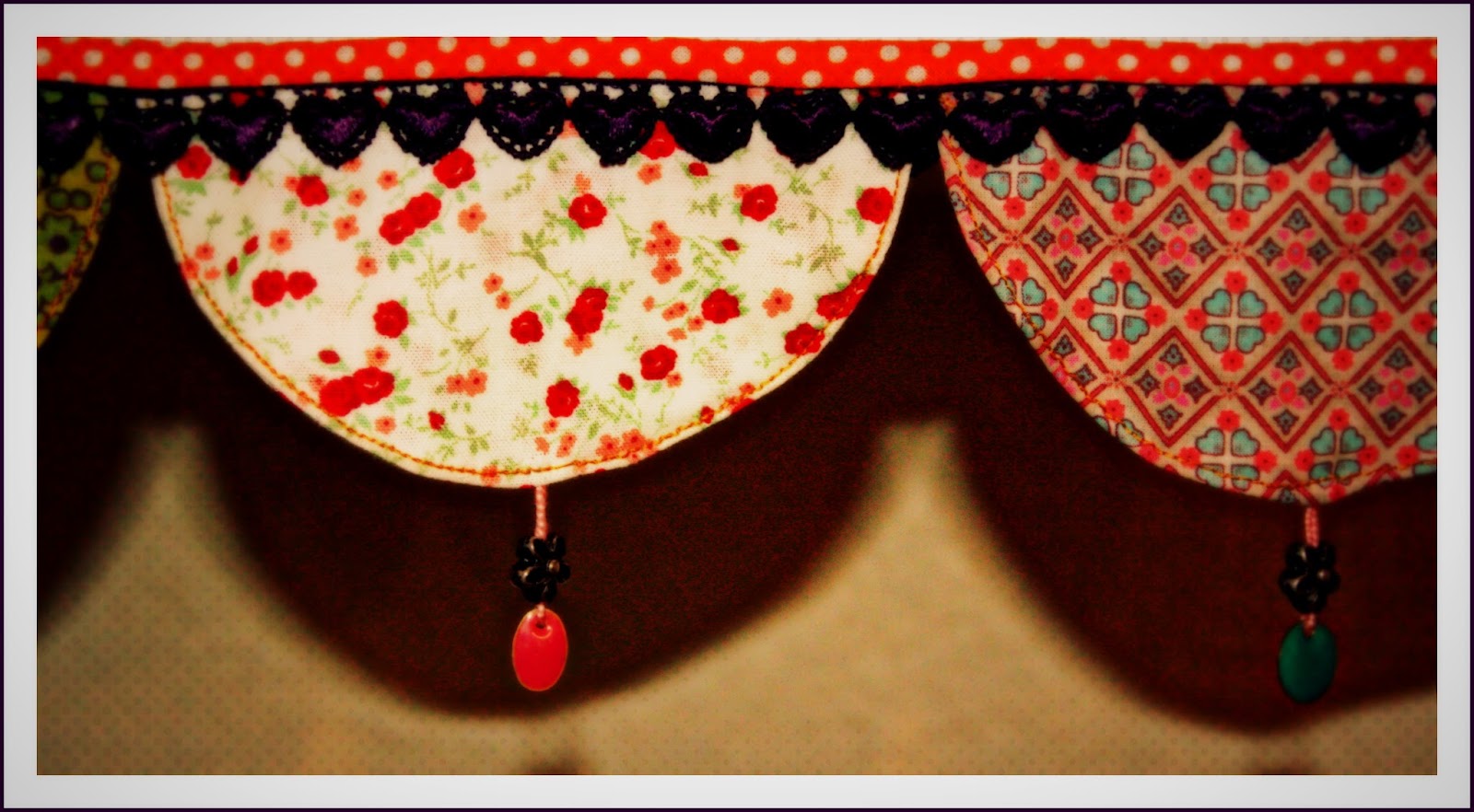 Mademoiselle Escargot: Flowers Frise