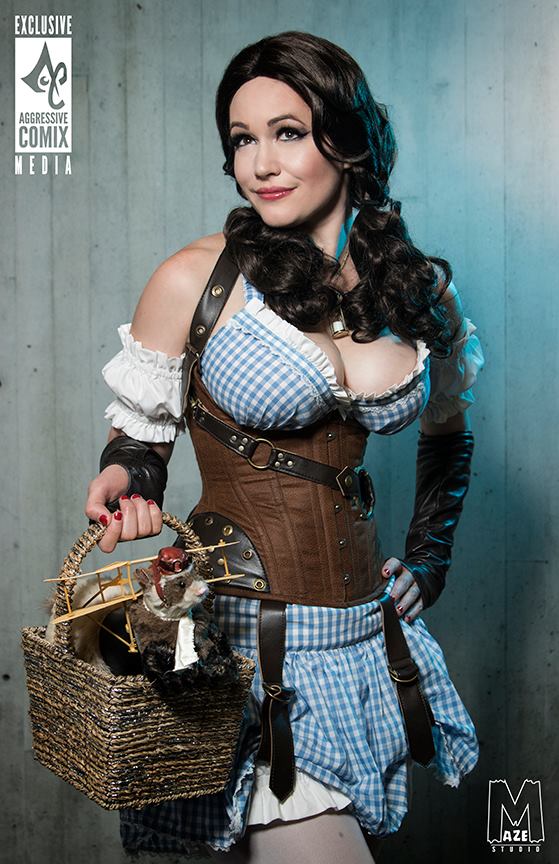 Cosplay Showcase: Megawatt Cosplay's Steampunk Dorothy!