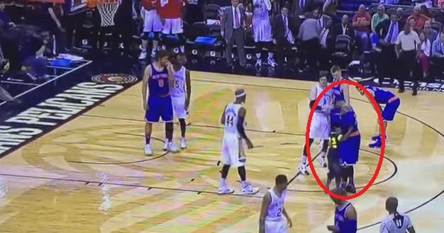 Watch: Carmelo Anthony Hug By a Kid during a Live Game