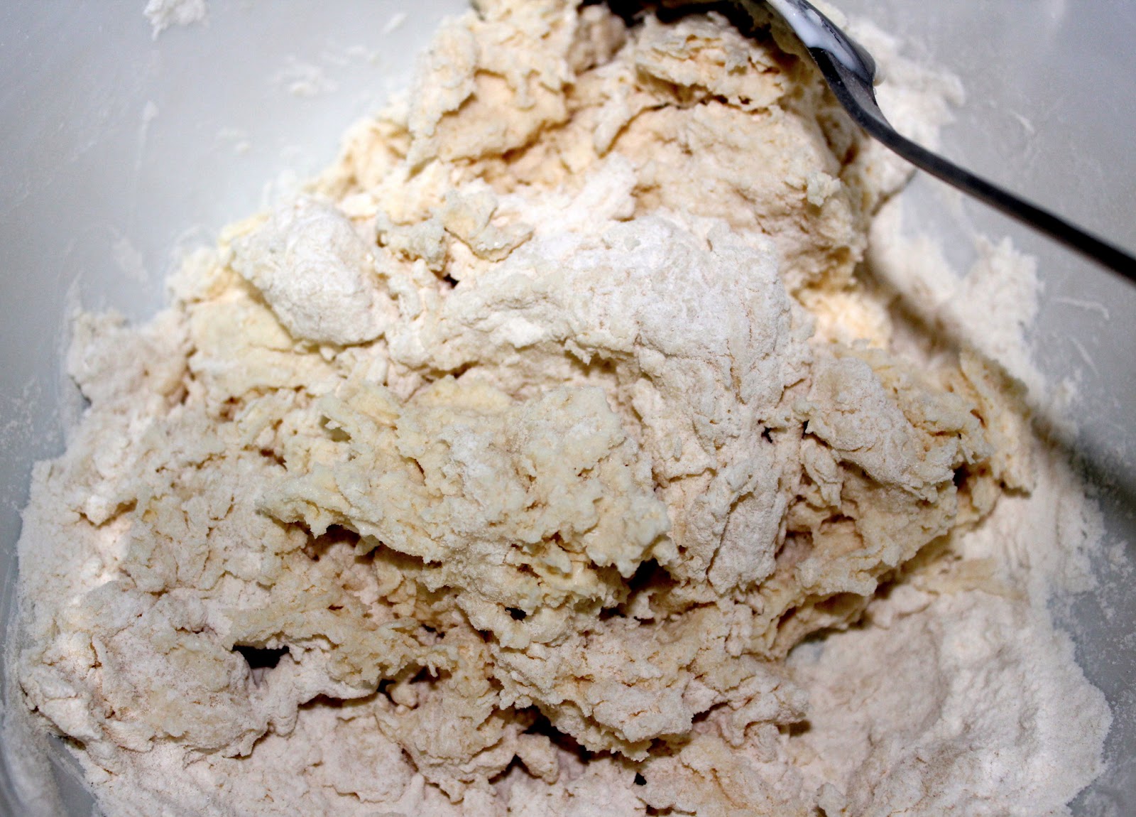 Cocinar es vivir y Bordar también: Scones de nata / Cream scones