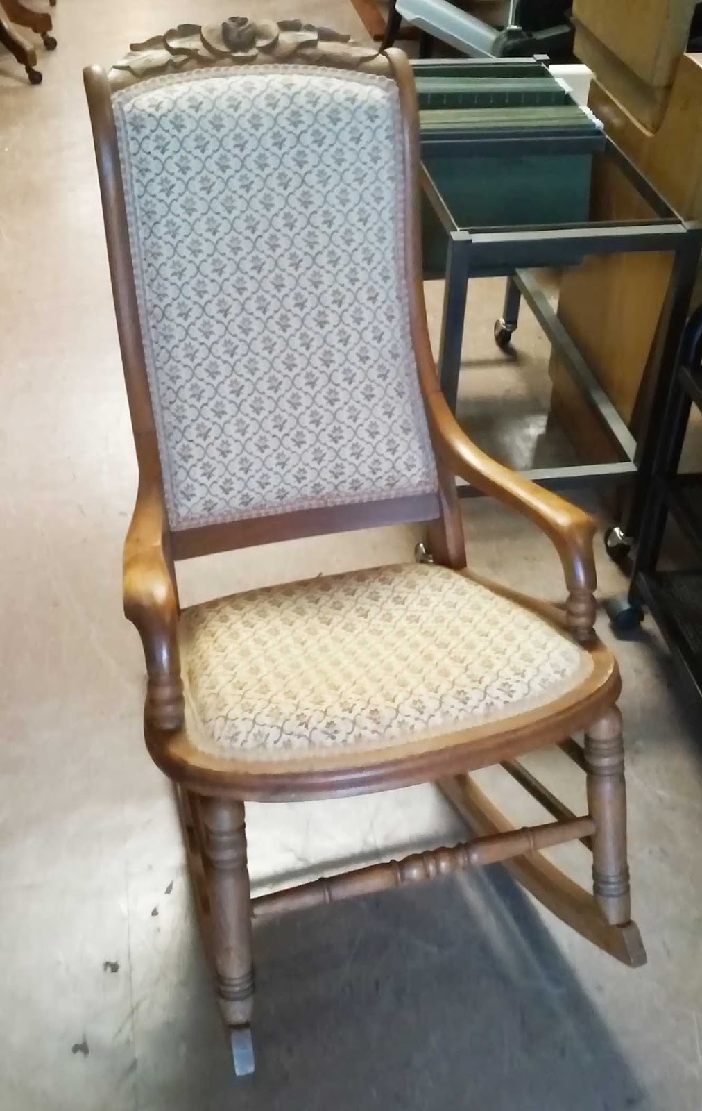 UHURU FURNITURE & COLLECTIBLES: SOLD**REDUCED** Petite Antique ...