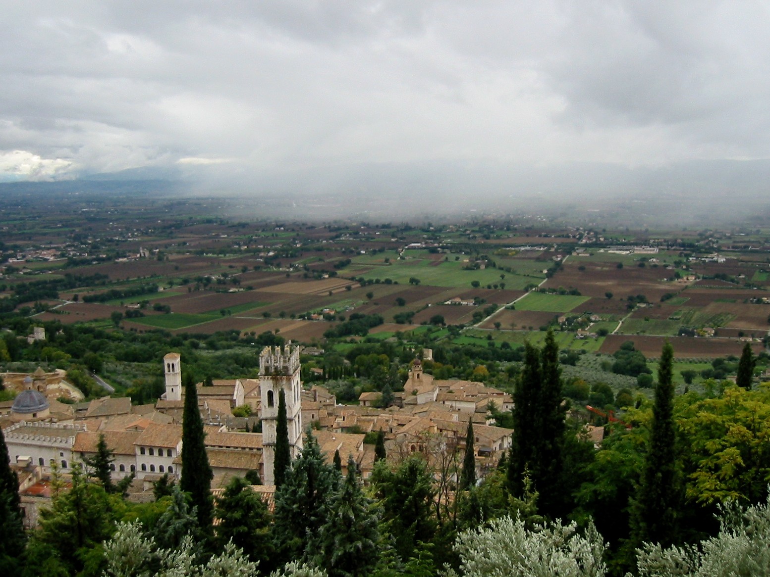 50 Hikes In and Around Tuscany: Hikes of the Adriatic Side of the Apennines