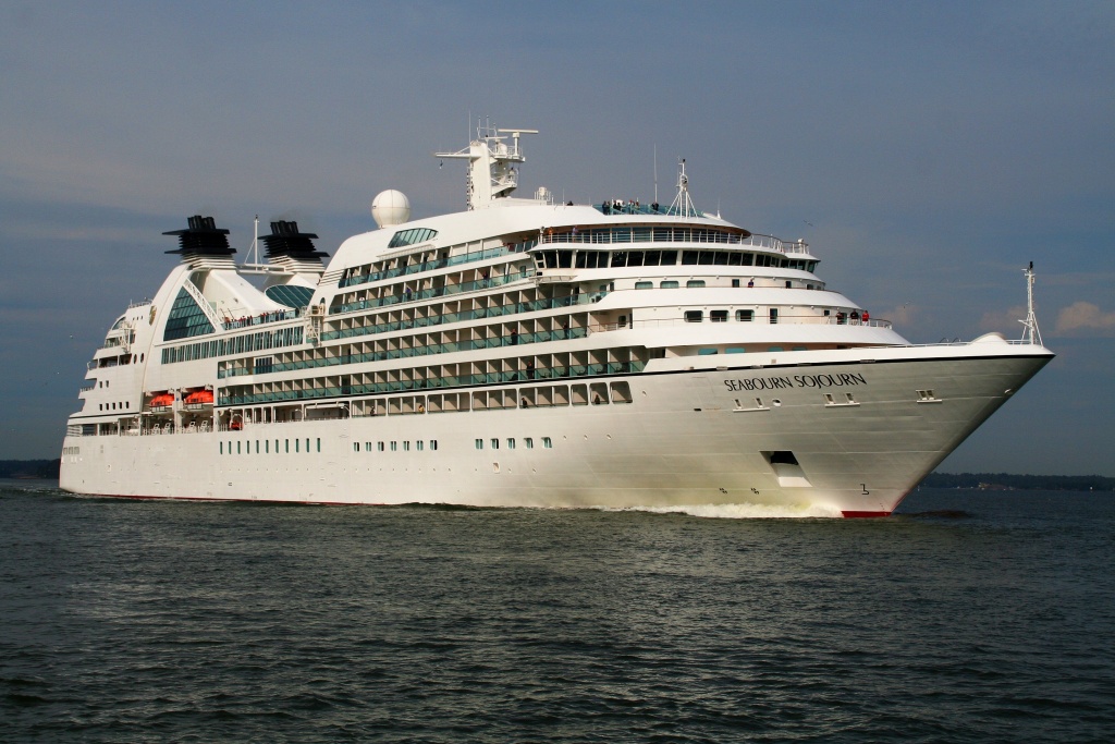 kships: Seabourn Sojourn in Helsinki, 25 July 2012