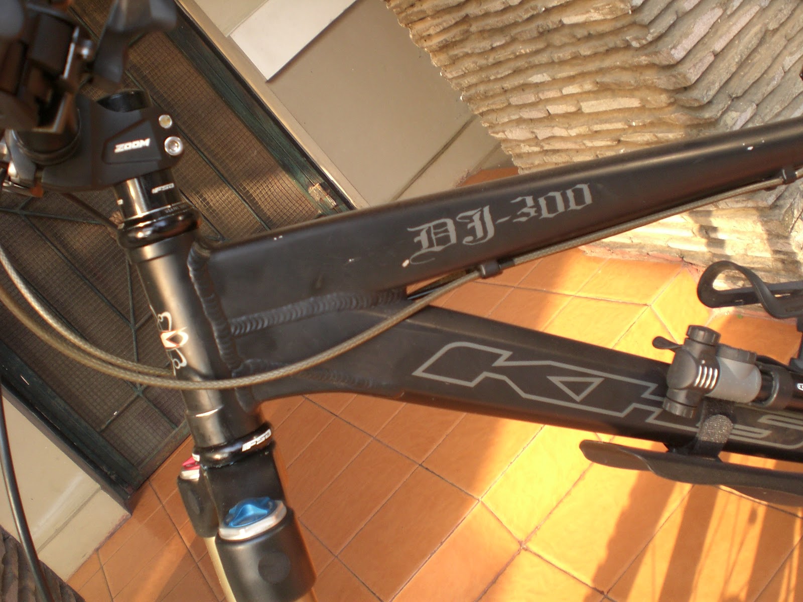 Wairatas Kitchen : Di jual KHS DJ ( sold )