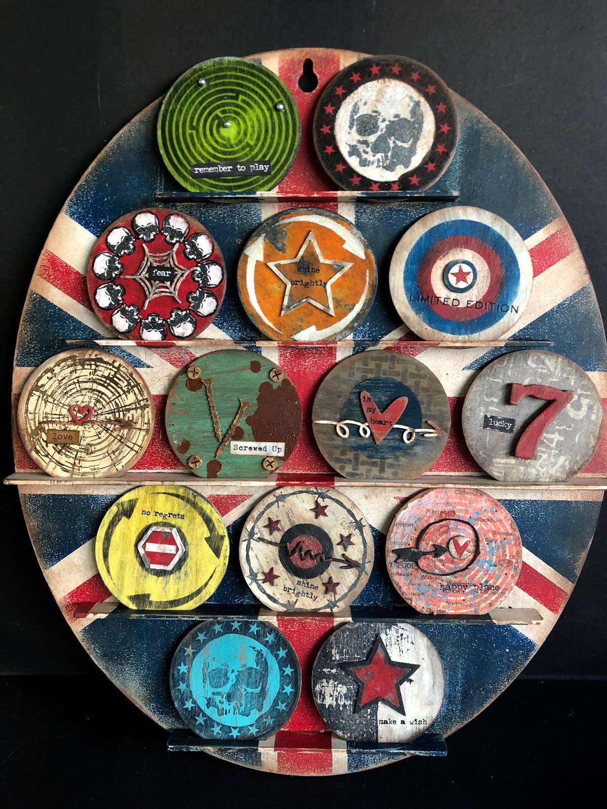 Grungy ATC Coins by Amanda Southern - That's Crafty!