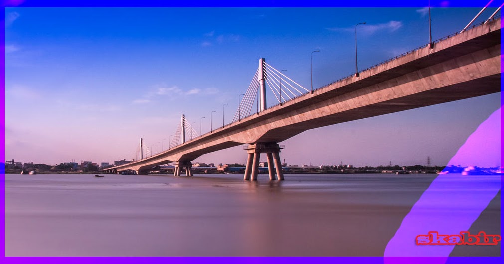 Karnaphuli River in Bangladesh ~ Ghash Foring