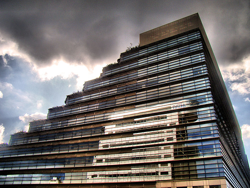 architecture.yp: ACROS Fukuoka Hall