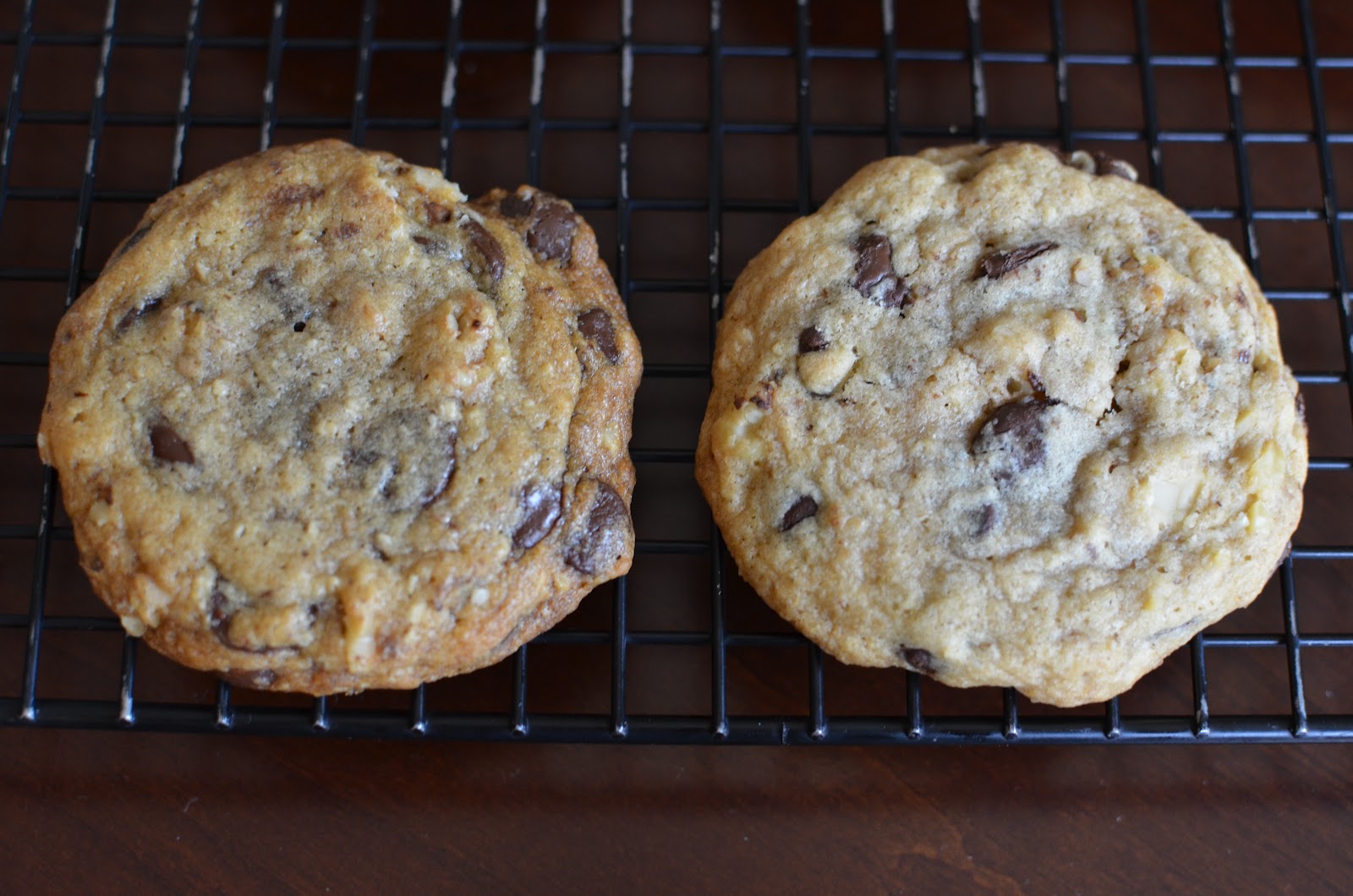 Playing with Flour: Chocolate chip cookies inspired by DoubleTree