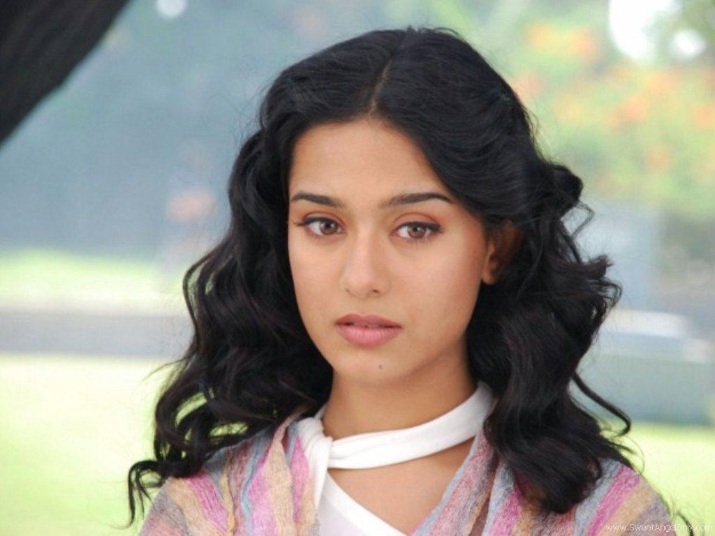 Amrita Rao Biography & Wallpapers ~ Pix Wallpapers