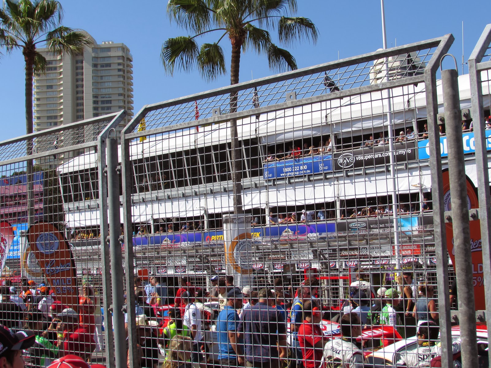 V8 Supercar 2016 Surfers Paradise Race Circuit