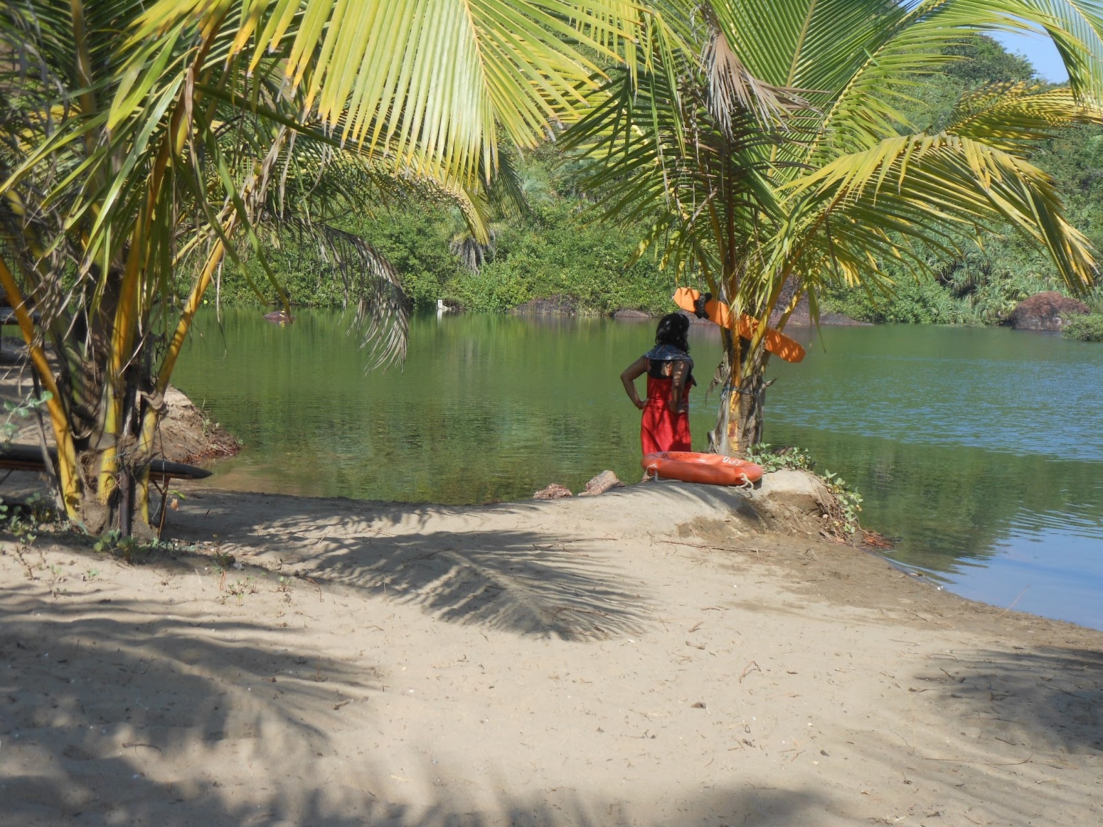 Let there be light!: Fresh / Sweet Water Lake - Goa