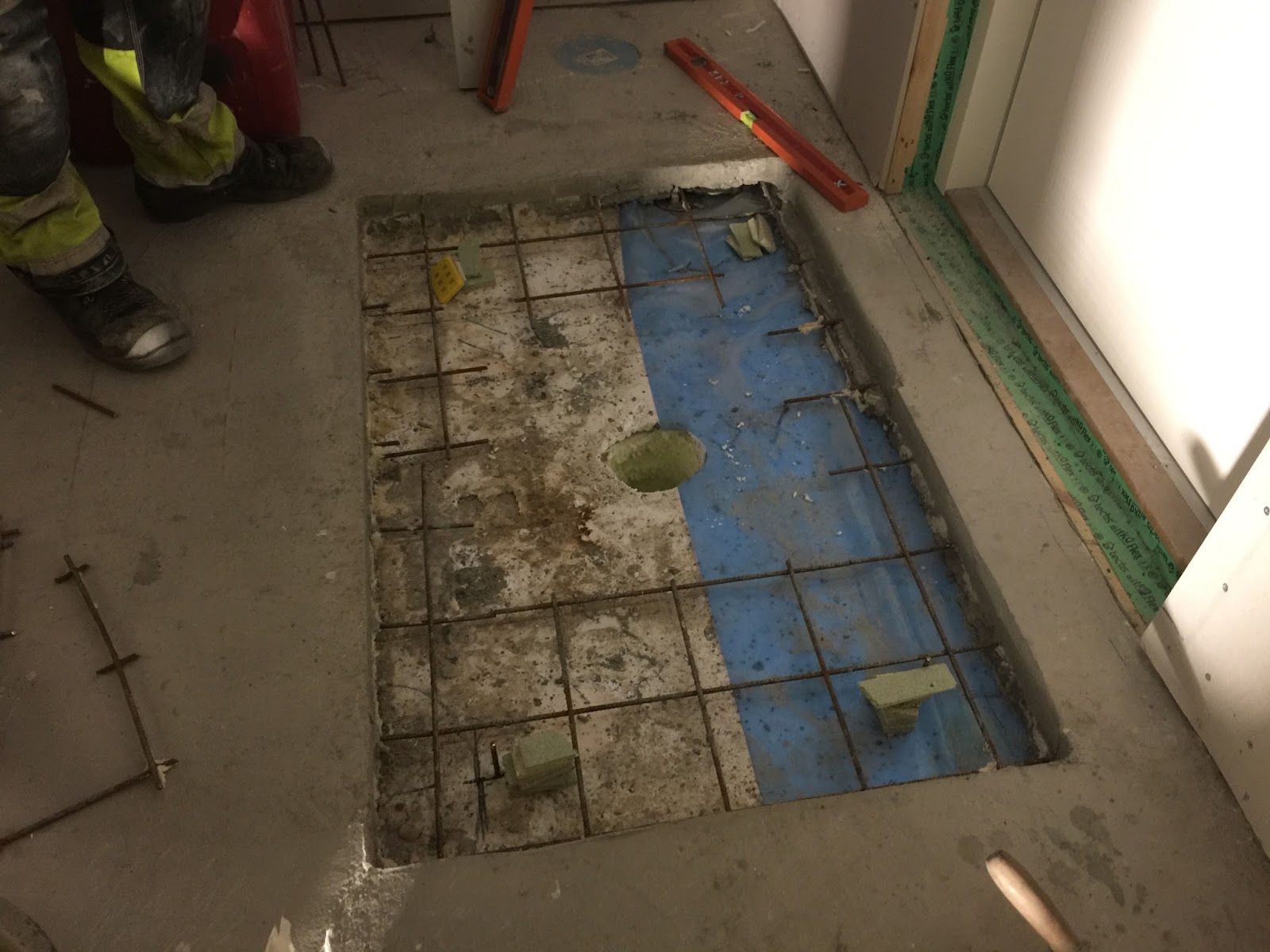 Timpurille talo -Rakennusblogi: Unidrain MatLine - Kurasyöpön asennus