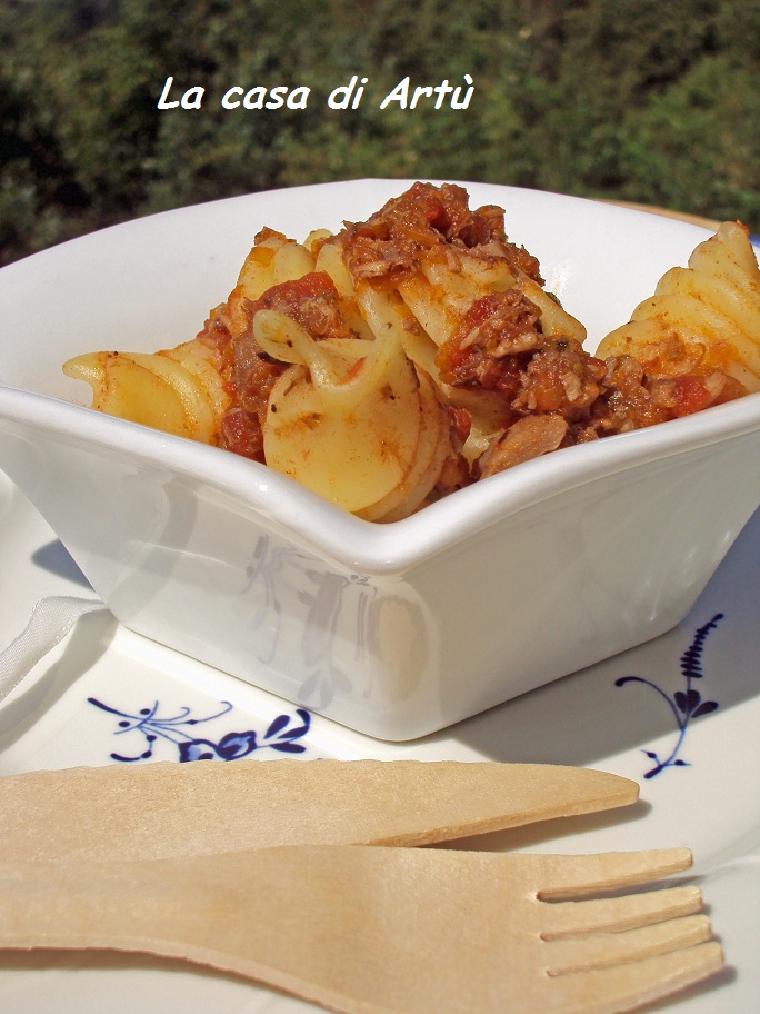 La casa di Artù: FusillORO con ragù di mini lepre